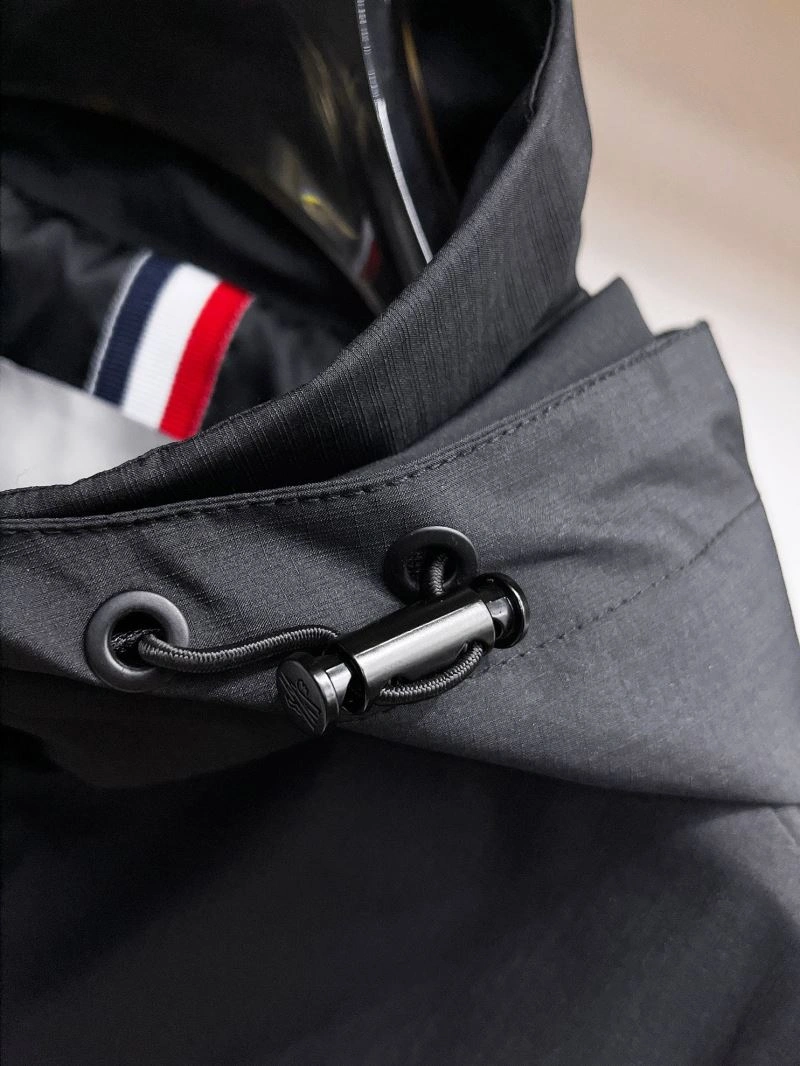 Low-cost Moncler Outwear