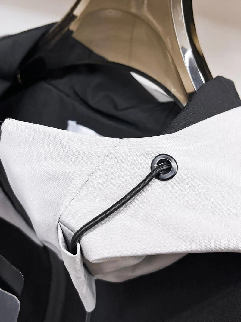 Discounted Moncler Outwear