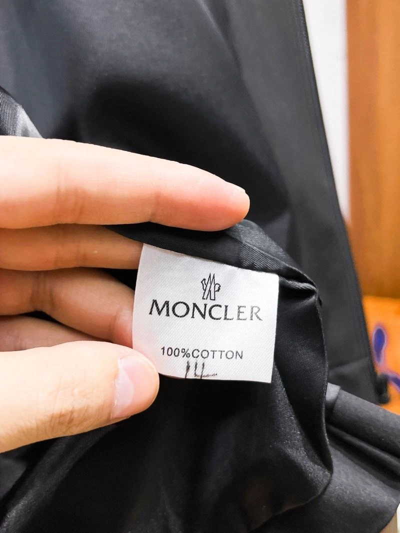 Discounted Moncler Outwear