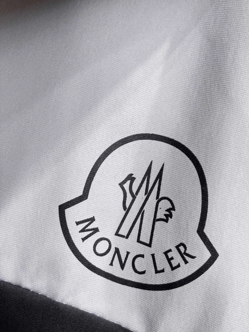 Discounted Moncler Outwear