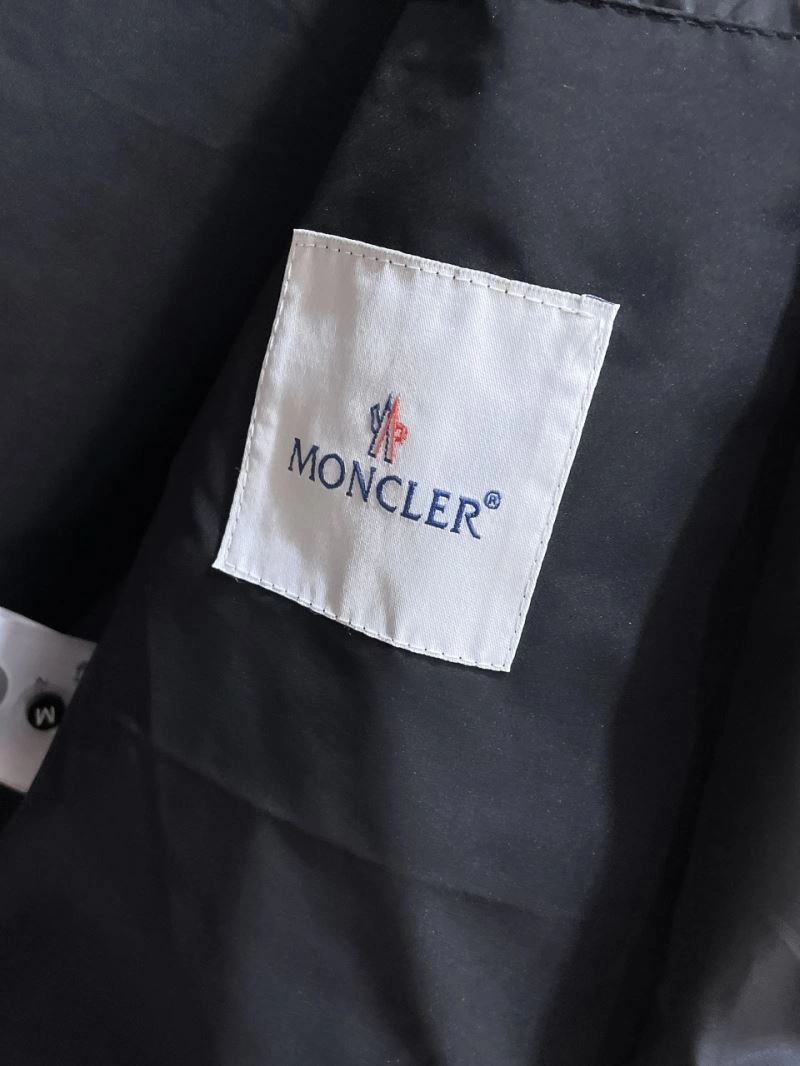 Perfect replica Moncler Outwear