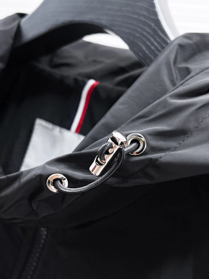 Low-cost Moncler Outwear