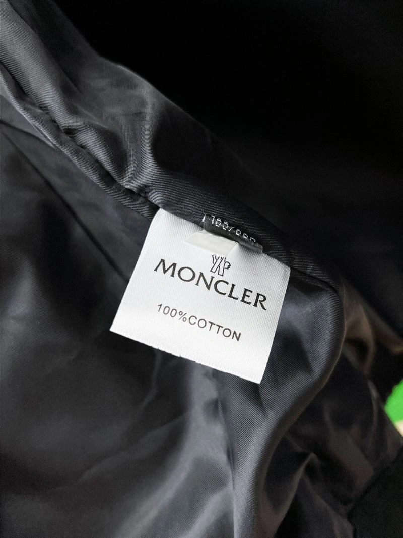 Perfect replica Moncler Outwear