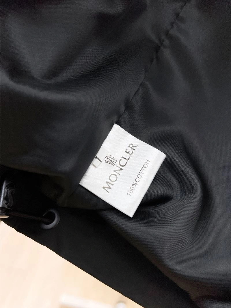 Top mirror Moncler Outwear
