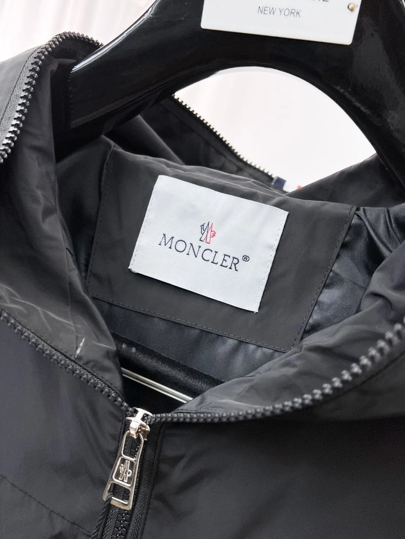 Top mirror Moncler Outwear