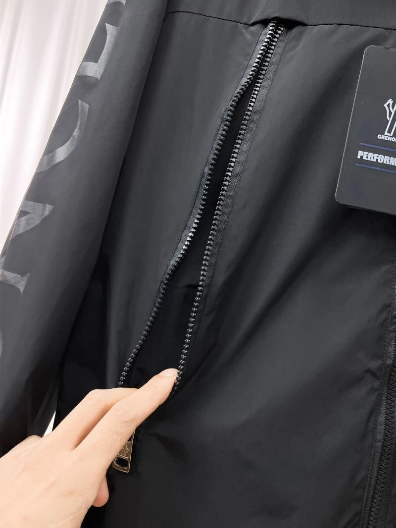 Top mirror Moncler Outwear