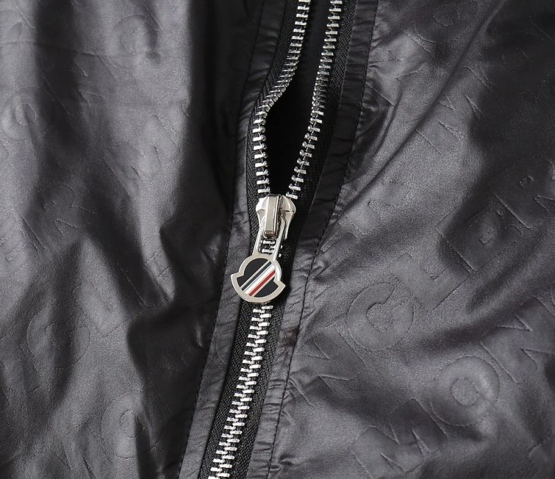 Accurate model Moncler Outwear