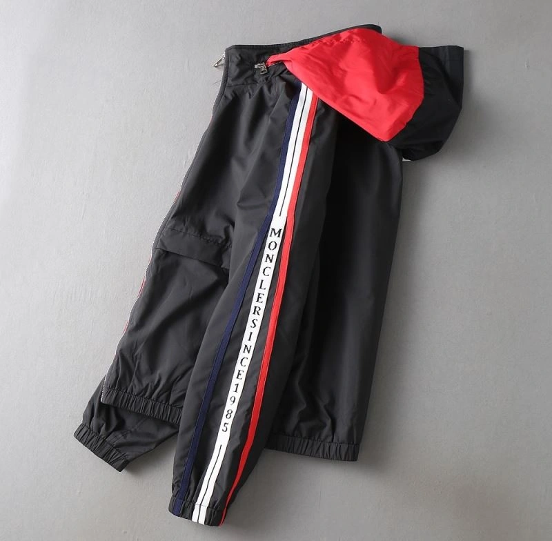 Top match Moncler Outwear