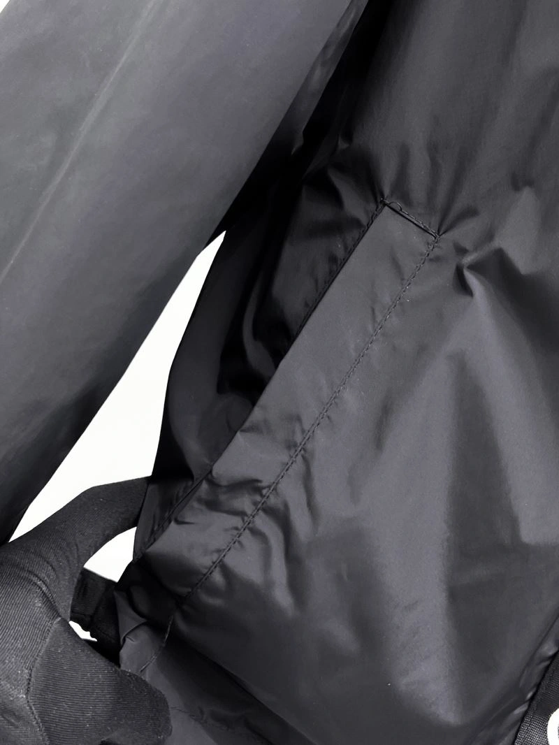 Brand-original Moncler Outwear