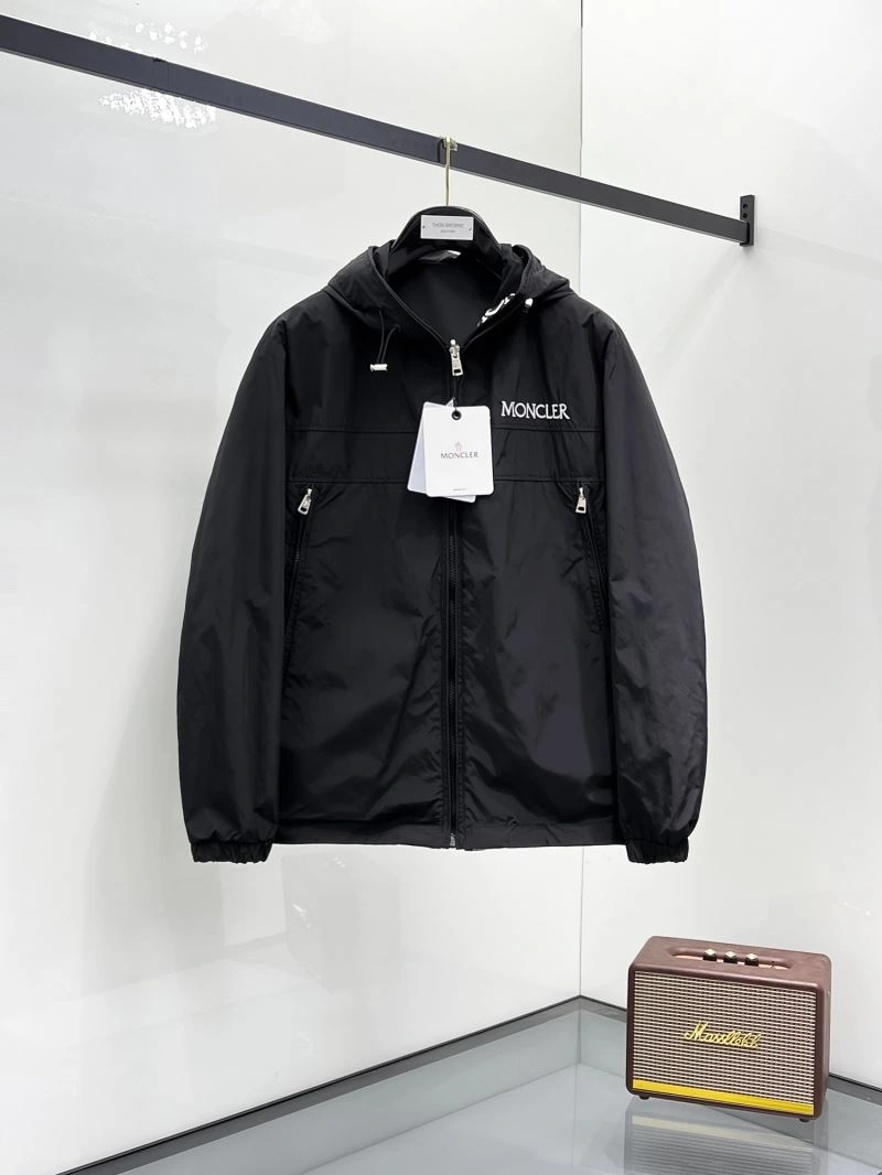 Brand-original Moncler Outwear