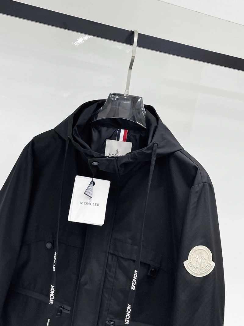Low-cost Moncler Outwear