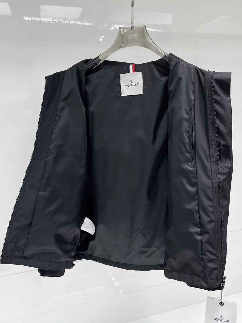 Inexpensive Moncler Outwear