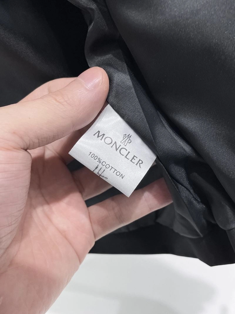 Reasonably priced Moncler Outwear