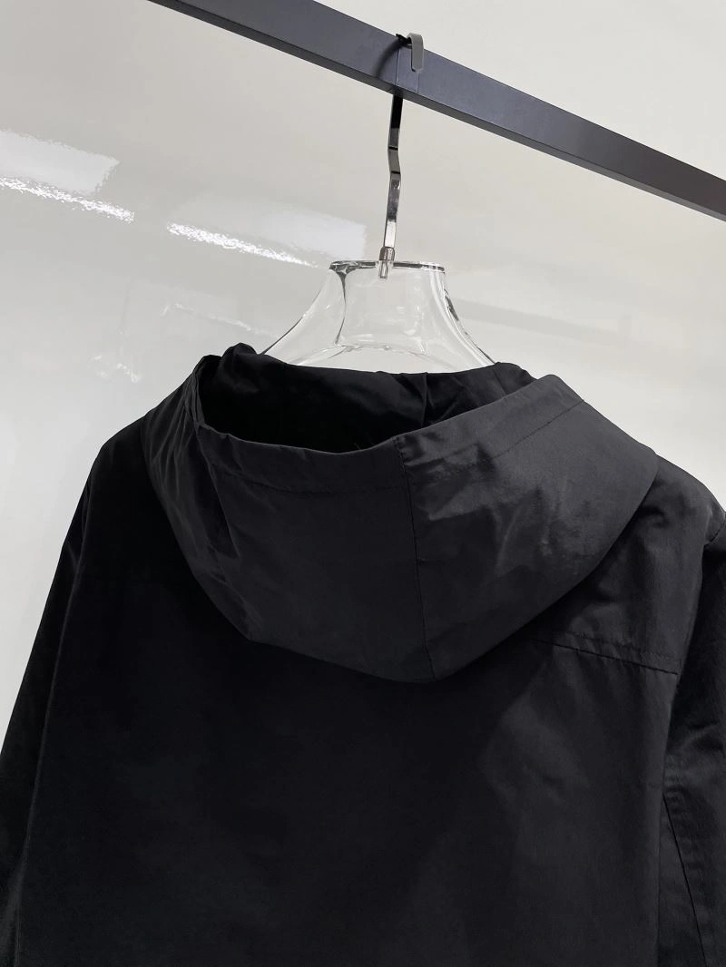 Accurate model Moncler Outwear