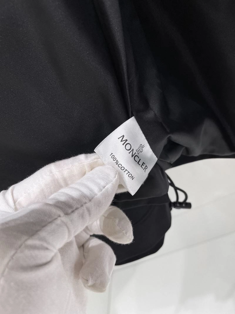 Official Moncler Outwear