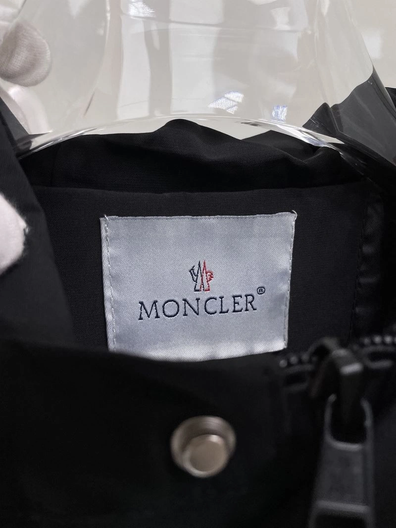 Official Moncler Outwear