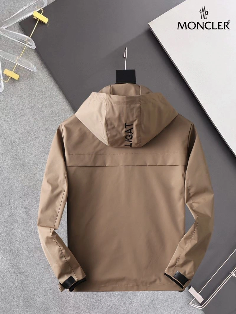 High fidelity Moncler Outwear