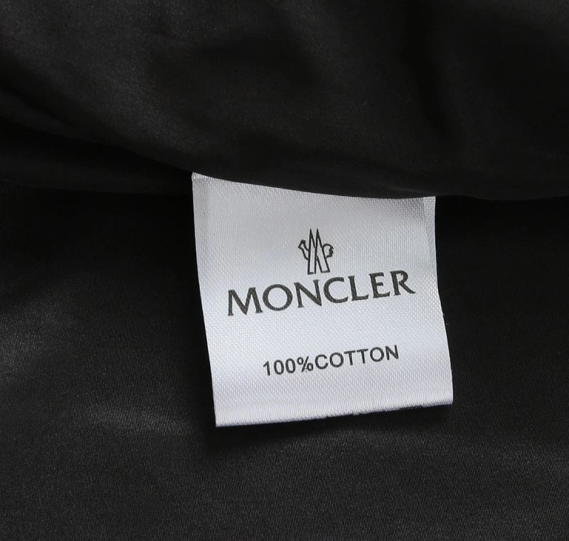 Legit Moncler Outwear