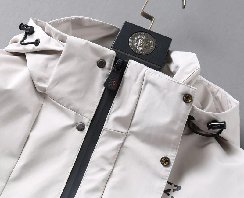 Legit Moncler Outwear