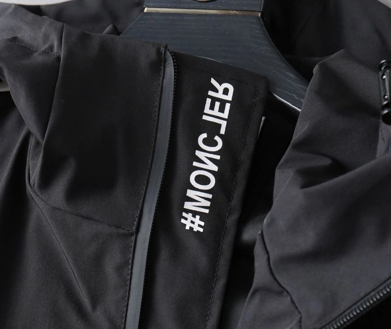 Legit Moncler Outwear