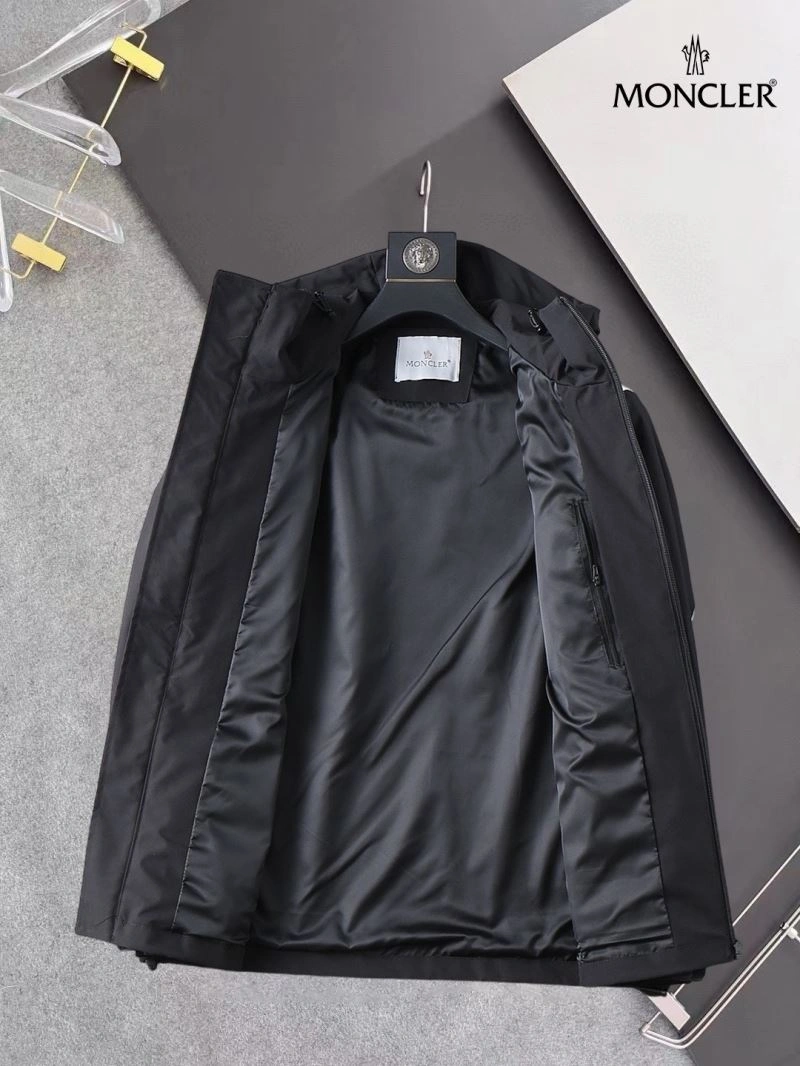 Legit Moncler Outwear