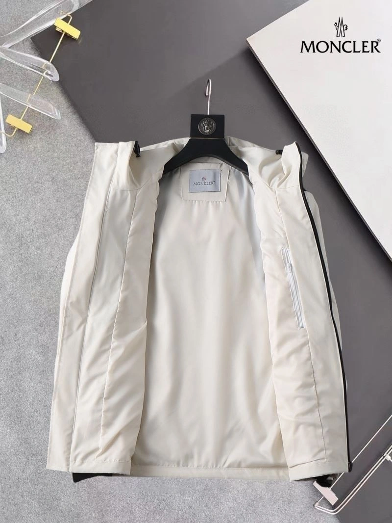 Official Moncler Outwear
