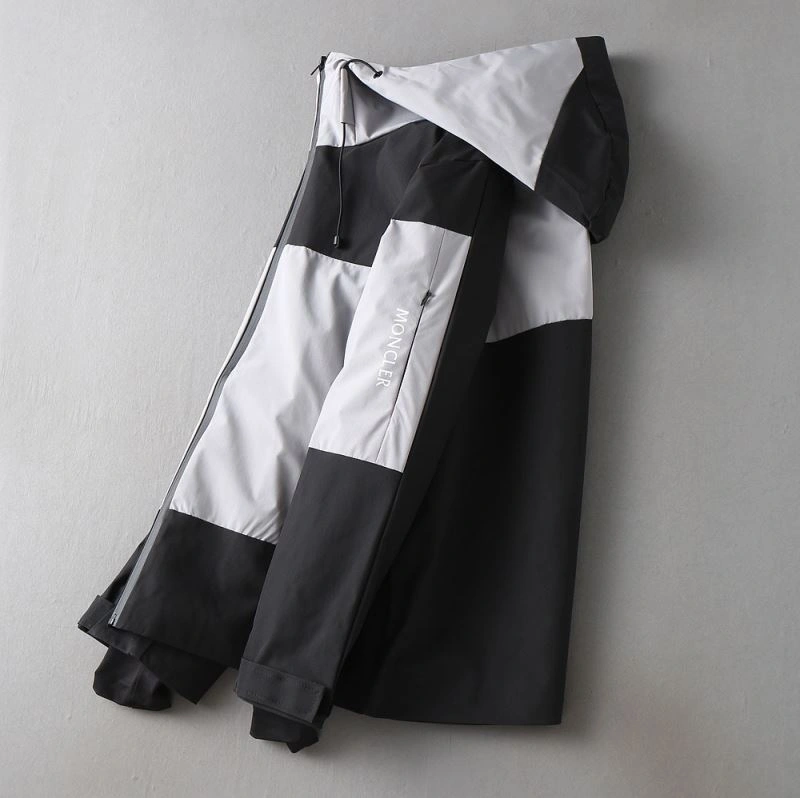 Accurate model Moncler Outwear