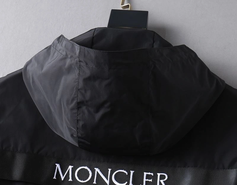 Low-cost Moncler Outwear