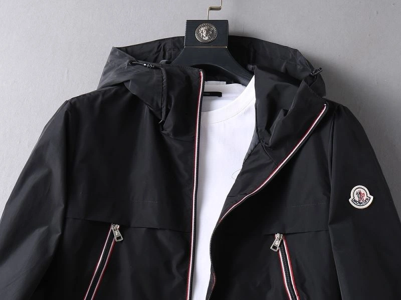 Low-cost Moncler Outwear