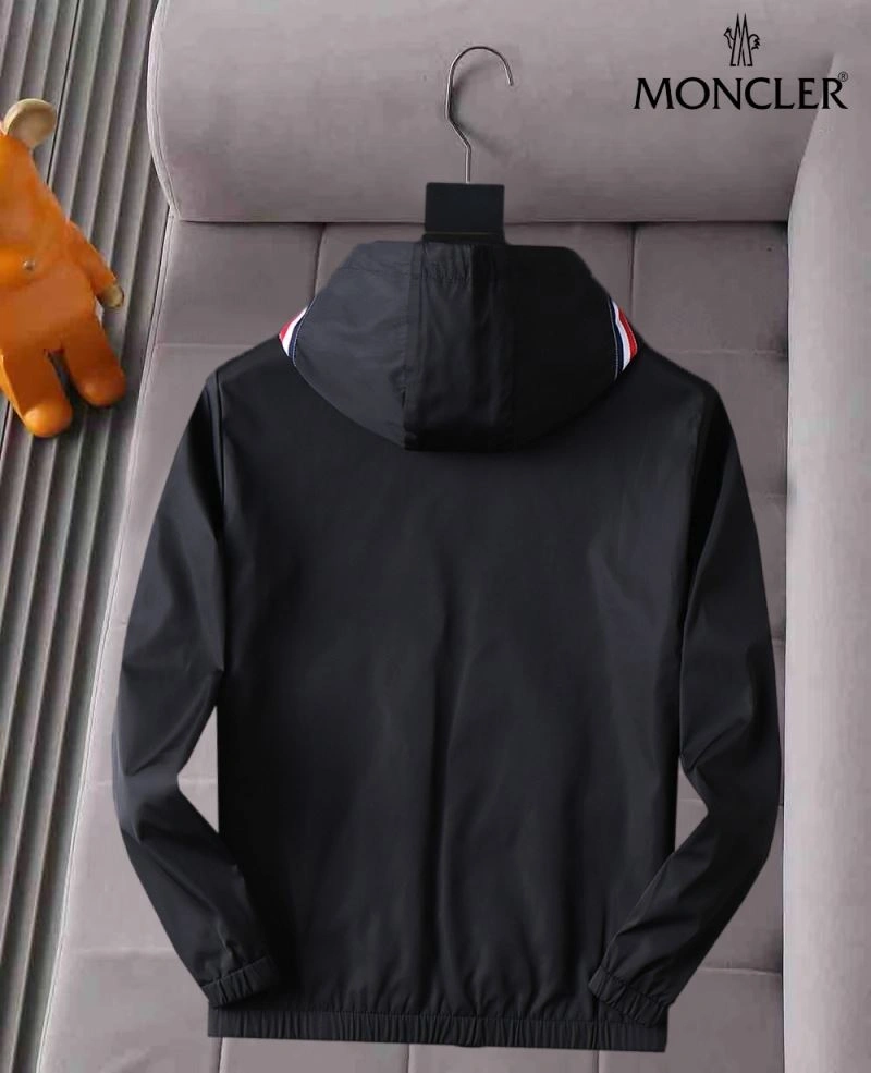 High fidelity Moncler Outwear