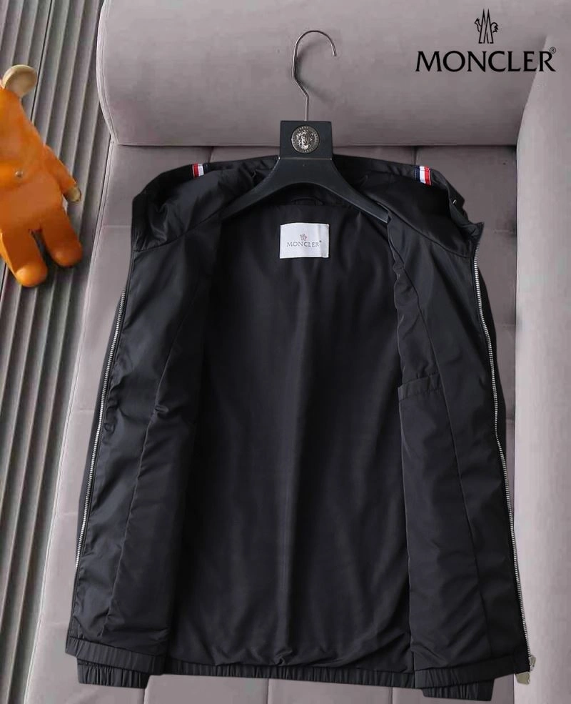High fidelity Moncler Outwear