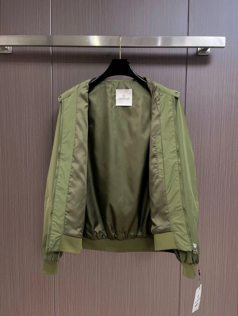 High fidelity Moncler Outwear