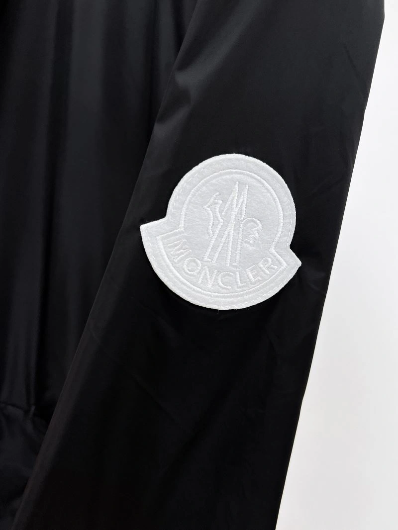 Official Moncler Outwear