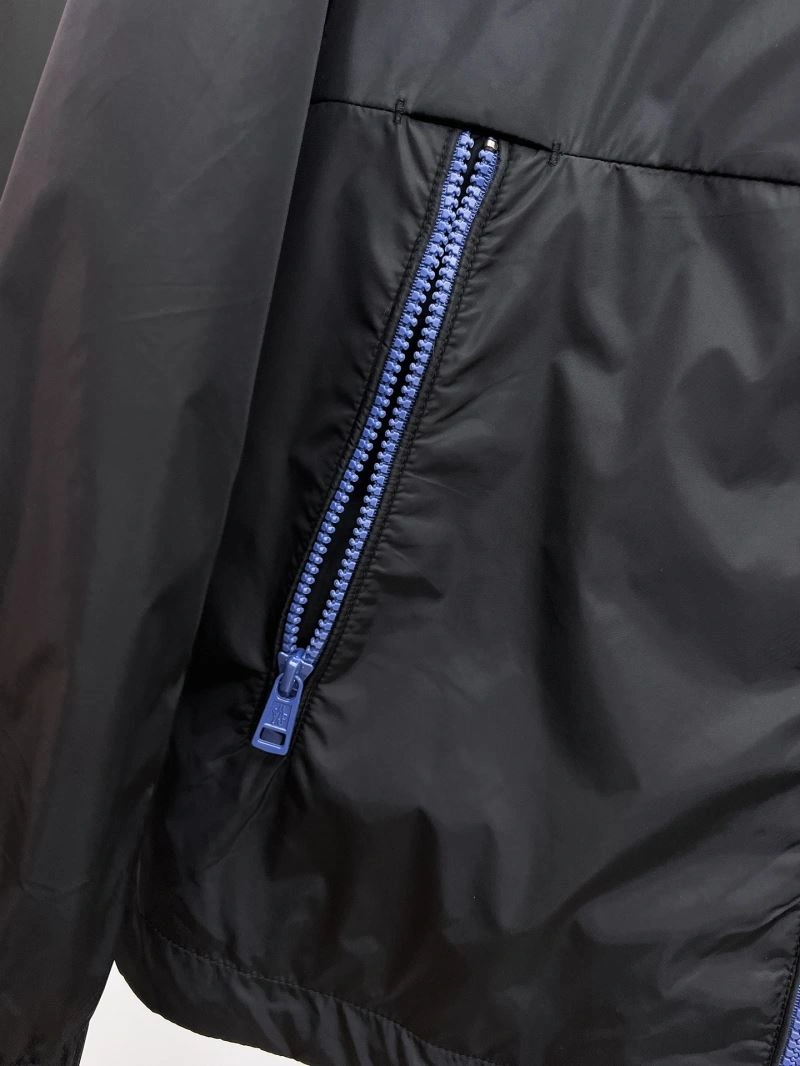 Official Moncler Outwear