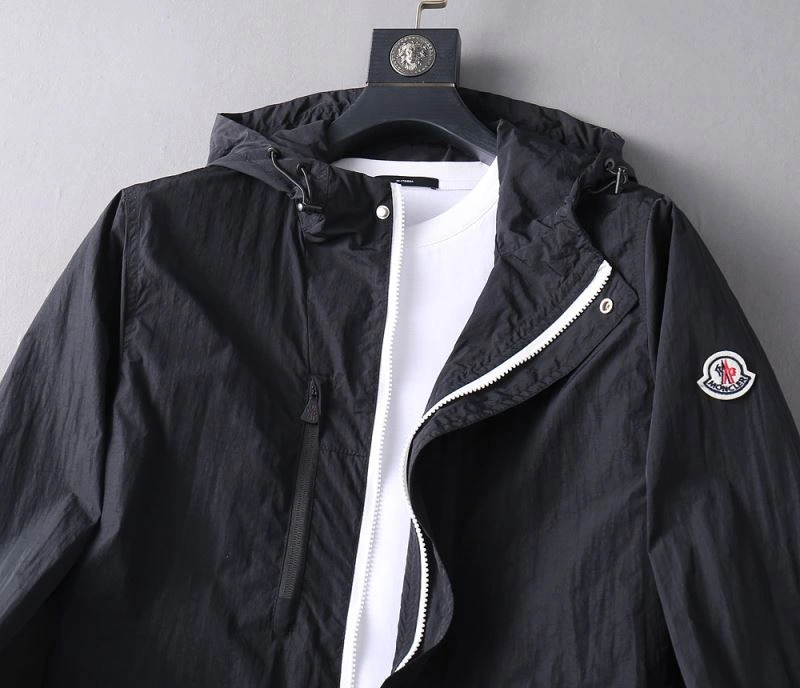 Accurate model Moncler Outwear