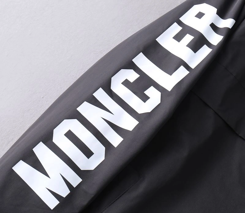 Brand-original Moncler Outwear