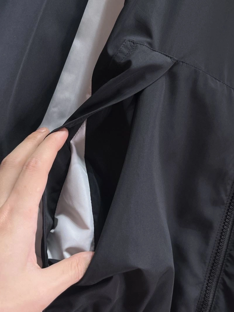 Reasonably priced Moncler Outwear
