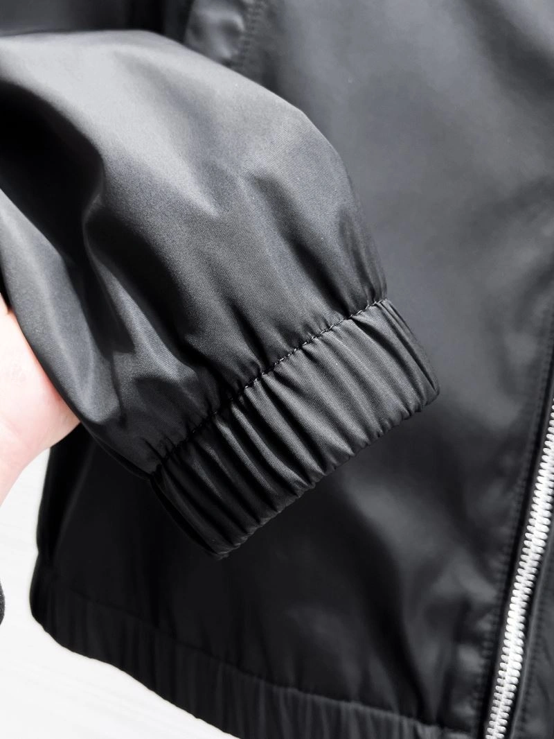 Precise copy Moncler Outwear