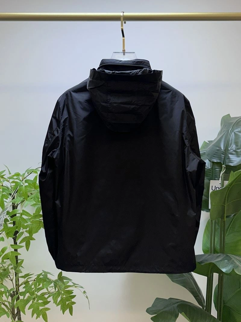 Precise copy Moncler Outwear