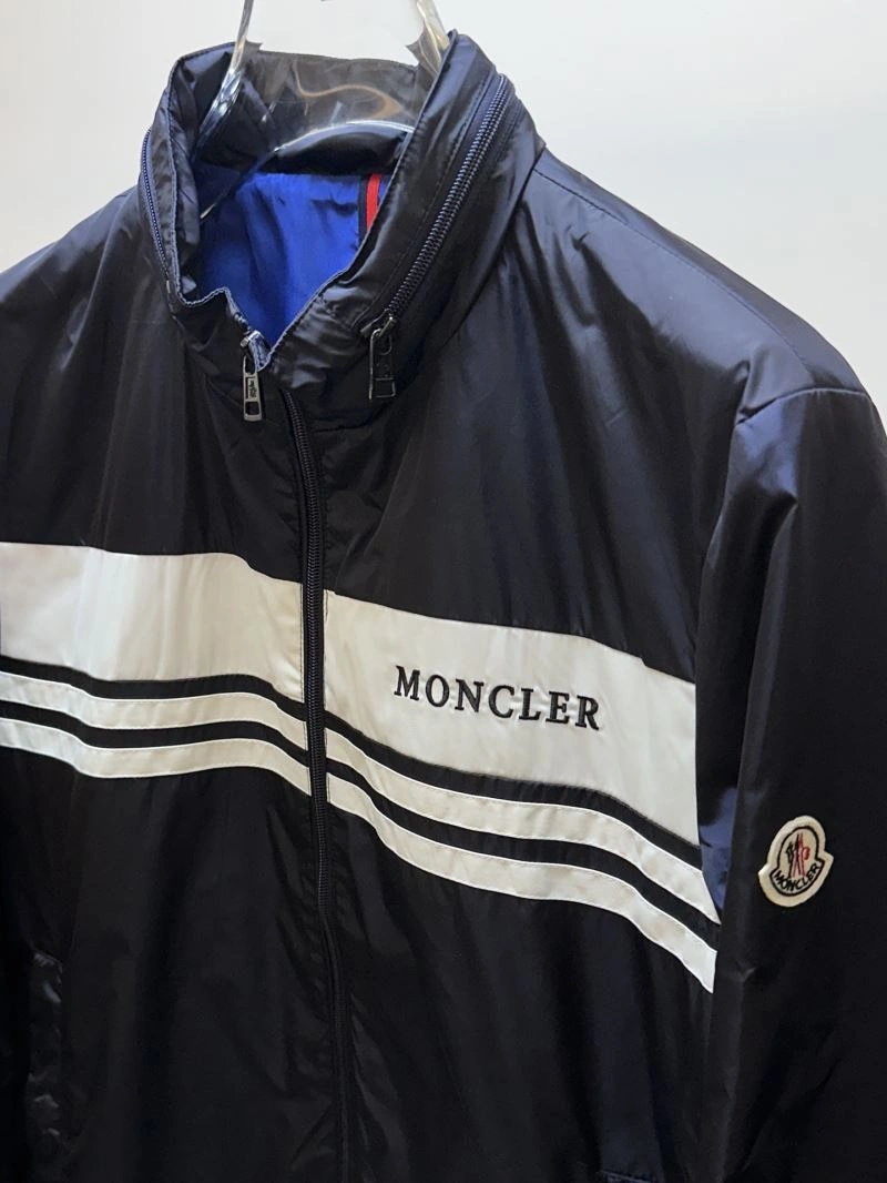 Top match Moncler Outwear