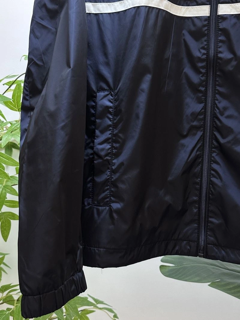 Top match Moncler Outwear