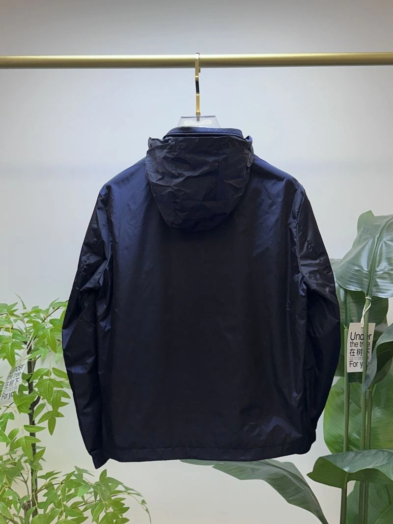 Top match Moncler Outwear