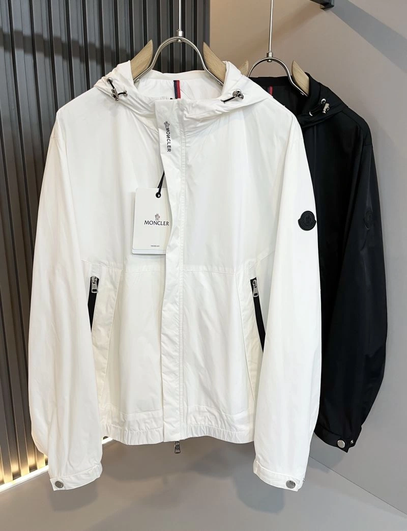 Inexpensive Moncler Outwear