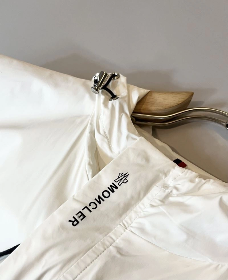 Inexpensive Moncler Outwear