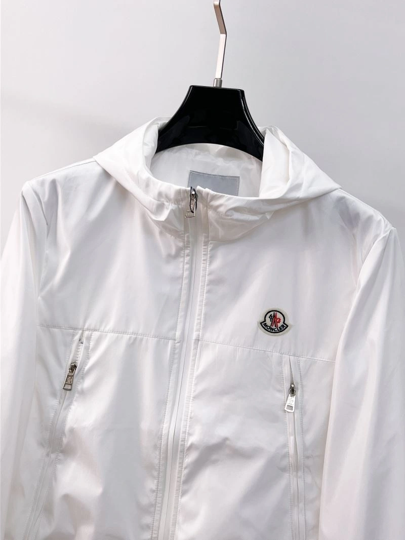 Low-cost Moncler Outwear