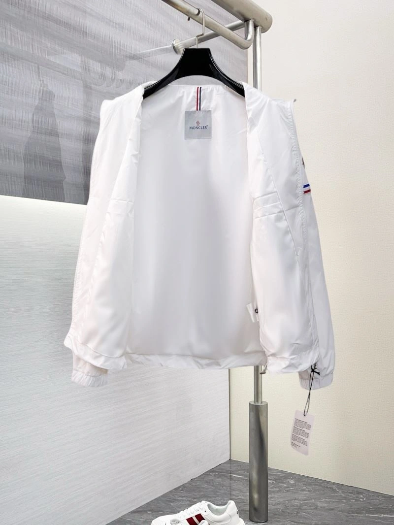 Low-cost Moncler Outwear