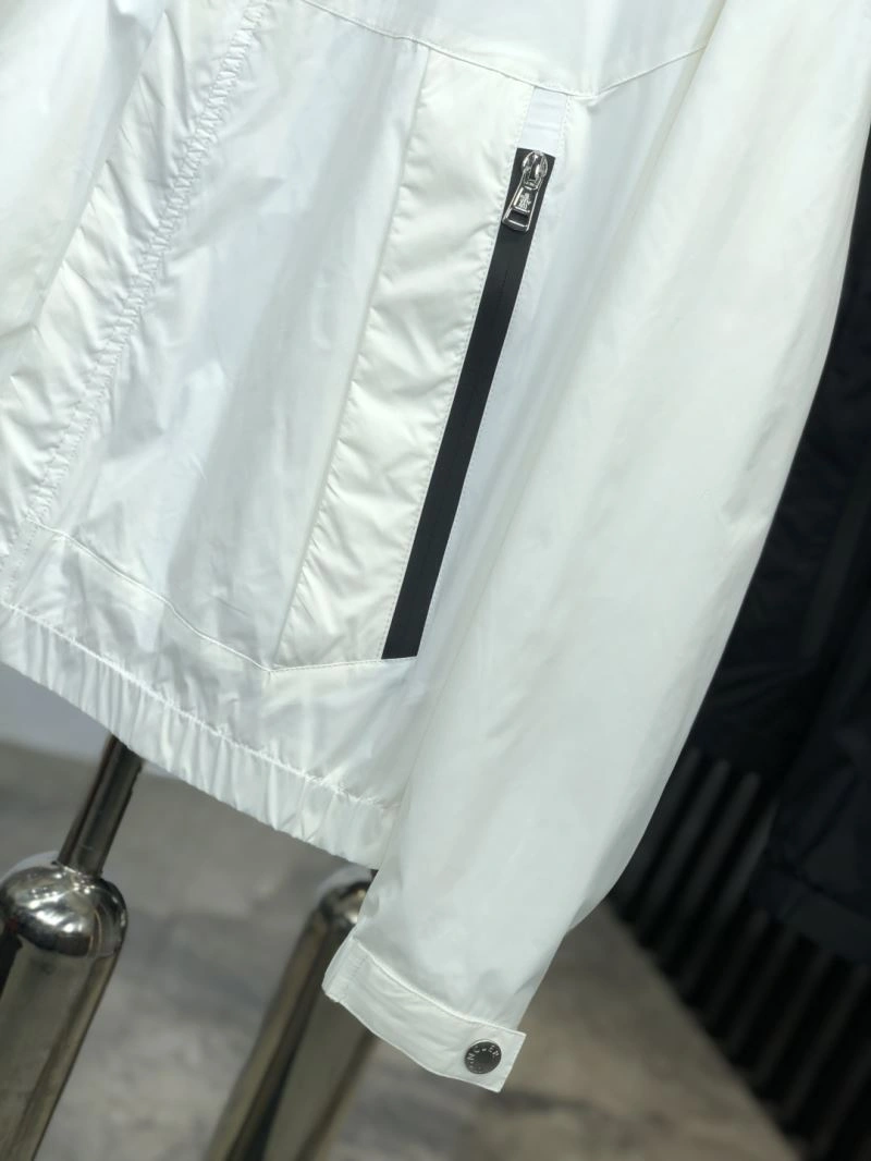 Top match Moncler Outwear