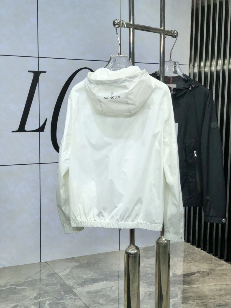 Top match Moncler Outwear
