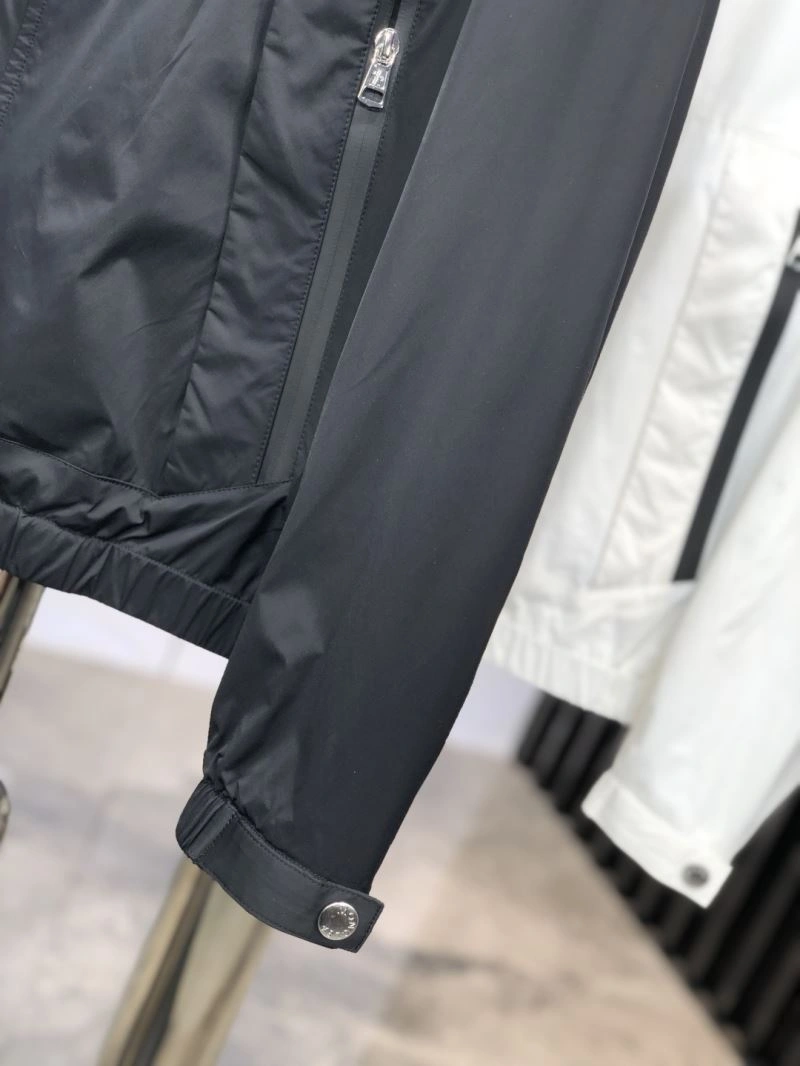 Precise copy Moncler Outwear