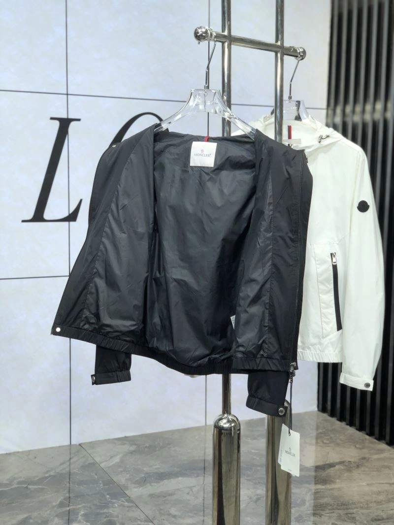 Precise copy Moncler Outwear